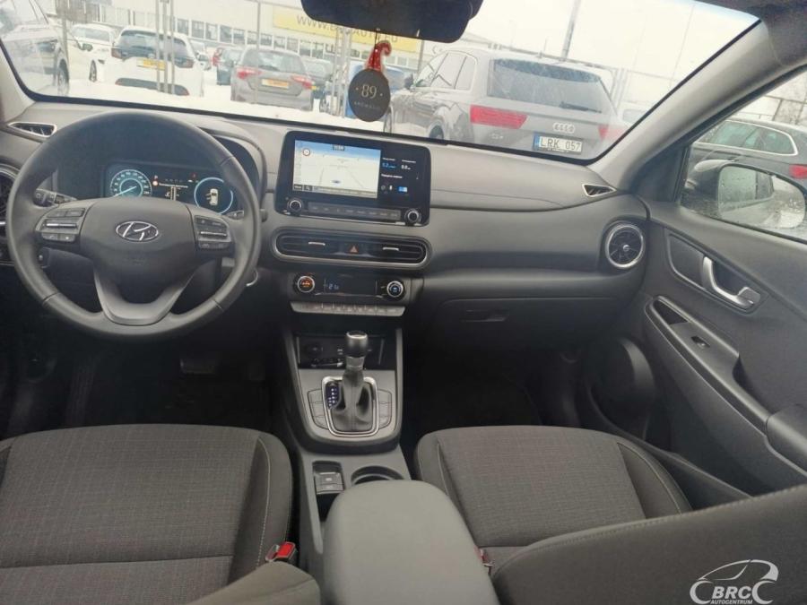 Hyundai Kona 2023 in Vilnius, with an engine capacity of 1.58 L and mileage of 14 thousand km for 19500 €, photo 4 on AUTOMOTO.COM.LV