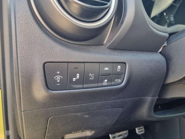 Zaļš Hyundai Kona 2018 Viļņa, ar dzinēja tilpumu 0.00 L un nobraukumu 112 tūkst. km par 12000 €, foto 5 vietnē AUTOMOTO.COM.LV