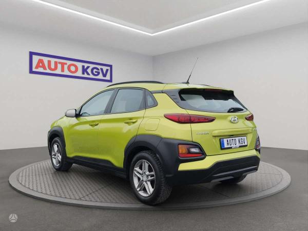 Green Hyundai Kona 2019 in Vilnius, with an engine capacity of 1.00 L and mileage of 80 thousand km for 9999 €, photo 3 on AUTOMOTO.COM.LV