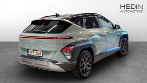 Green Hyundai Kona 2024 in Kaunas, with an engine capacity of 0.00 L and mileage of 44 thousand km for 31272 €, photo 2 on AUTOMOTO.COM.LV