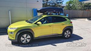 Green Hyundai Kona 2020 in Tallinn, with an engine capacity of 0.00 L and mileage of 170 thousand km for 15500 €, photo  on AUTOMOTO.COM.LV