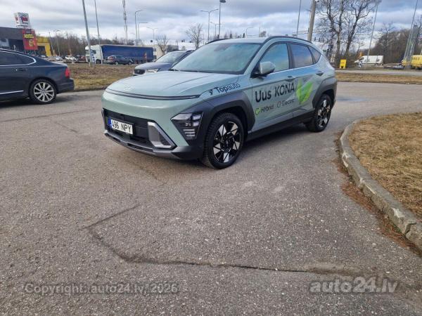 Green Hyundai Kona 2024 in Parnu, with an engine capacity of 1.60 L and mileage of 13 thousand km for 34550 €, photo 1 on AUTOMOTO.COM.LV