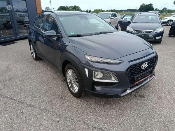 Pelēks Hyundai Kona 2017 Marijampole, ar dzinēja tilpumu 1.00 L un nobraukumu 66 tūkst. km par 8100 €, foto 1 vietnē AUTOMOTO.COM.LV