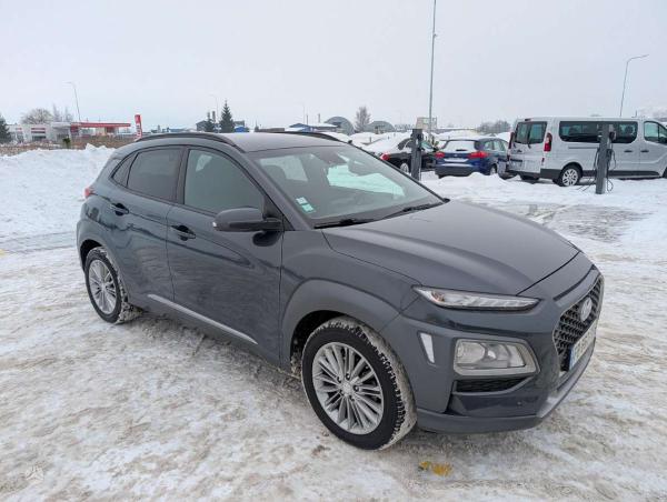 Grey Hyundai Kona 2018 in Taurage, with an engine capacity of 1.60 L and mileage of 113 thousand km for 11200 €, photo 3 on AUTOMOTO.COM.LV