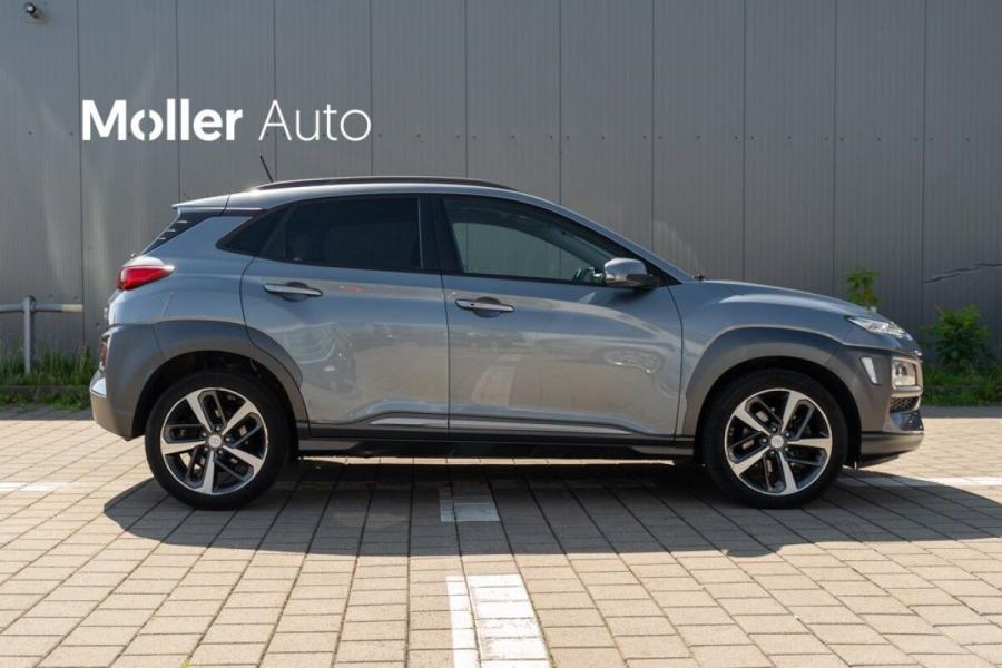 Grey Hyundai Kona 2018 in Vilnius, with an engine capacity of 1.60 L and mileage of 82 thousand km for 11950 €, photo 8 on AUTOMOTO.COM.LV