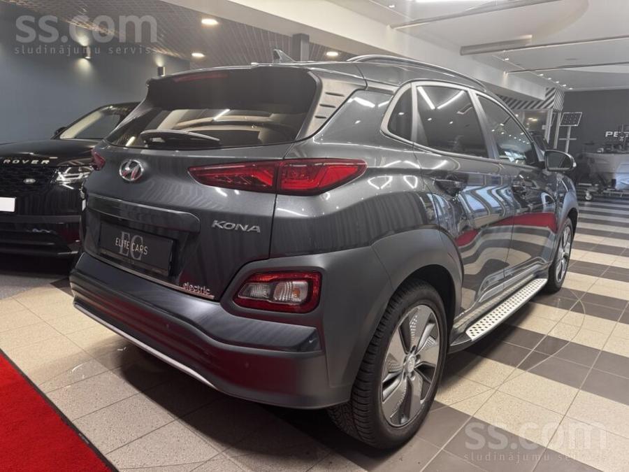 Pelēks Hyundai Kona 2019 Rīga, ar dzinēja tilpumu 0.00 L un nobraukumu 93 tūkst. km par 17900 €, foto 6 vietnē AUTOMOTO.COM.LV