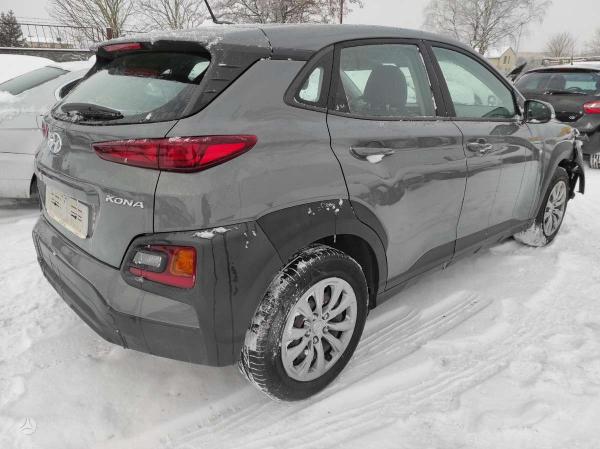 Grey Hyundai Kona 2019 in Panevezys, with an engine capacity of 1.00 L and mileage of 68 thousand km for 5800 €, photo 9 on AUTOMOTO.COM.LV