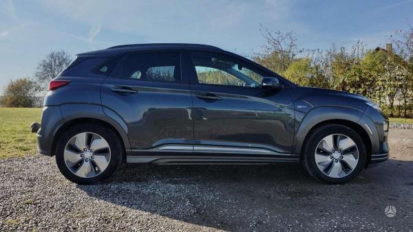 Pelēks Hyundai Kona 2019 Kauņa, ar dzinēja tilpumu 0.00 L un nobraukumu 205 tūkst. km par 12900 €, foto 5 vietnē AUTOMOTO.COM.LV
