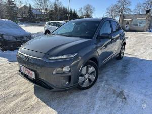 Pelēks Hyundai Kona 2019 Alīta, ar dzinēja tilpumu 0.00 L un nobraukumu 130 tūkst. km par 14100 €, foto  vietnē AUTOMOTO.COM.LV