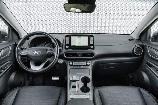 Pelēks Hyundai Kona 2019 Mārupe, ar dzinēja tilpumu 0.00 L un nobraukumu 99 tūkst. km par 17550 €, foto 7 vietnē AUTOMOTO.COM.LV