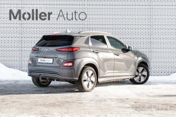 Pelēks Hyundai Kona 2019 Rīga, ar dzinēja tilpumu 1.60 L un nobraukumu 99 tūkst. km par 17550 €, foto 4 vietnē AUTOMOTO.COM.LV
