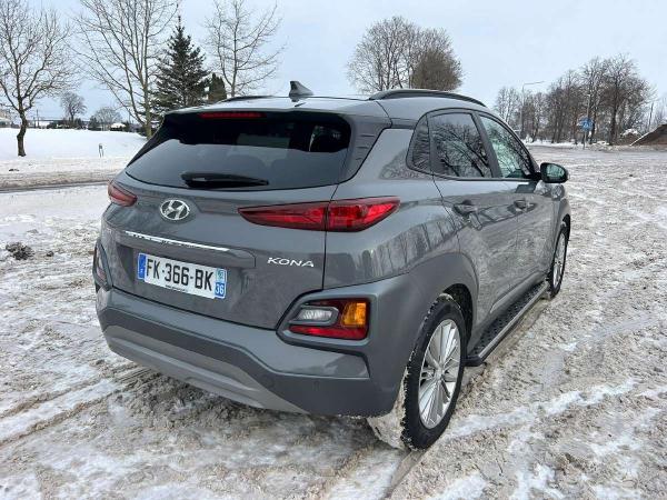 Grey Hyundai Kona 2019 in Taurage, with an engine capacity of 1.60 L and mileage of 43 thousand km for 12900 €, photo 5 on AUTOMOTO.COM.LV