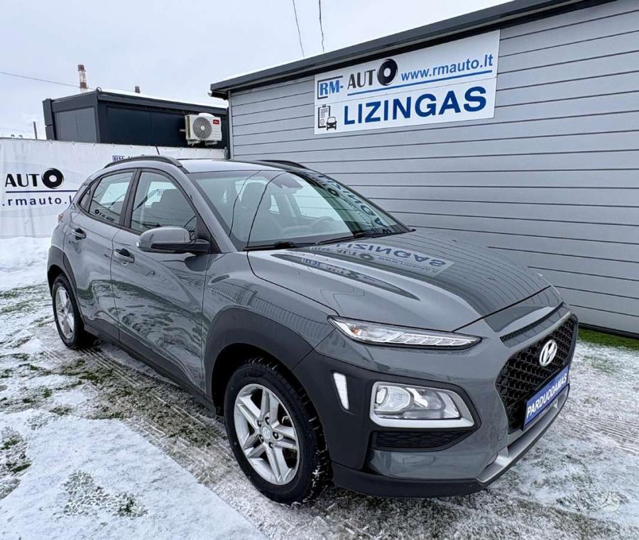 Grey Hyundai Kona 2019 in Panevezys, with an engine capacity of 1.60 L and mileage of 116 thousand km for 9950 €, photo 3 on AUTOMOTO.COM.LV