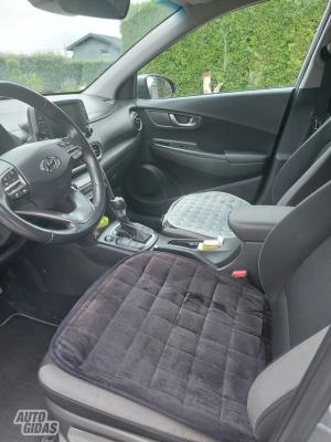 Grey Hyundai Kona 2019 in Vilnius, with an engine capacity of 1.60 L and mileage of 84 thousand km for 13500 €, photo 7 on AUTOMOTO.COM.LV