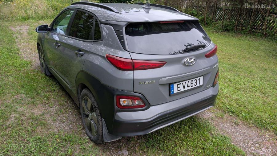 Pelēks Hyundai Kona 2019 Klaipėda, ar dzinēja tilpumu 0.00 L un nobraukumu 159 tūkst. km par 17000 €, foto 5 vietnē AUTOMOTO.COM.LV