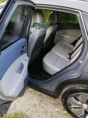 Pelēks Hyundai Kona 2019 Klaipėda, ar dzinēja tilpumu 0.00 L un nobraukumu 159 tūkst. km par 17000 €, foto 7 vietnē AUTOMOTO.COM.LV