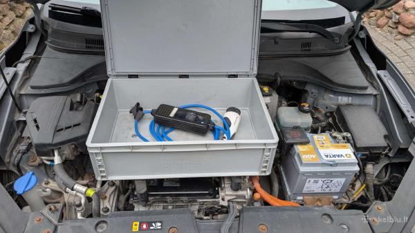 Pelēks Hyundai Kona 2019 Klaipėda, ar dzinēja tilpumu 0.00 L un nobraukumu 159 tūkst. km par 17000 €, foto 9 vietnē AUTOMOTO.COM.LV
