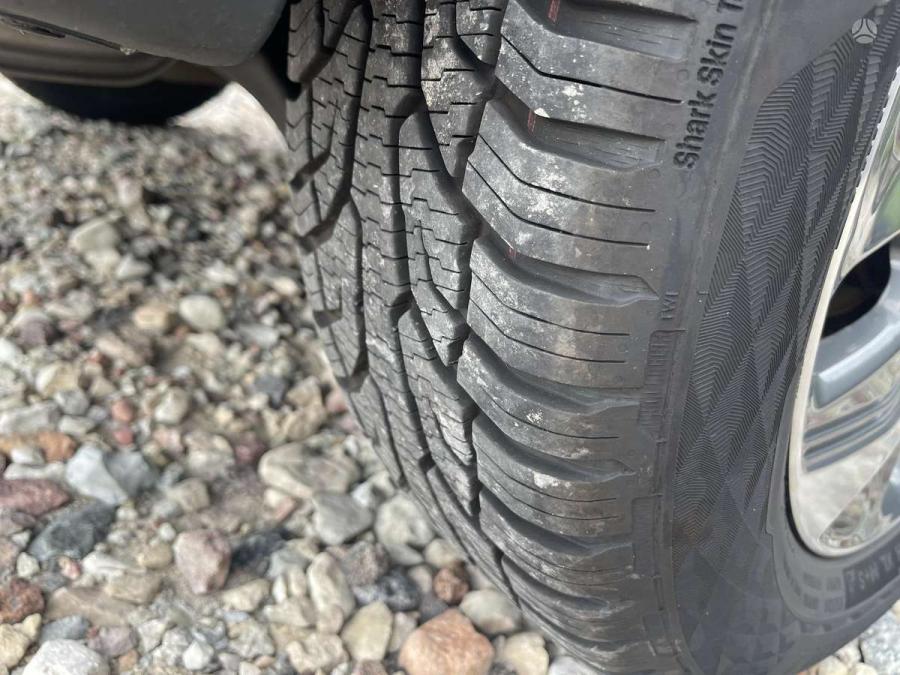 Pelēks Hyundai Kona 2019 Kauņa, ar dzinēja tilpumu 1.58 L un nobraukumu 170 tūkst. km par 12800 €, foto 24 vietnē AUTOMOTO.COM.LV