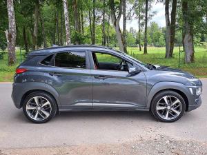 Grey Hyundai Kona 2019 in Taurage, with an engine capacity of 1.60 L and mileage of 193 thousand km for 11499 €, photo 7 on AUTOMOTO.COM.LV