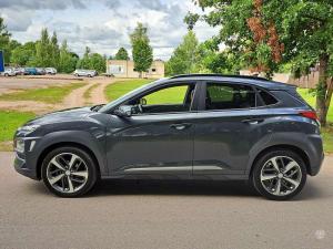 Grey Hyundai Kona 2019 in Taurage, with an engine capacity of 1.60 L and mileage of 193 thousand km for 11499 €, photo 8 on AUTOMOTO.COM.LV