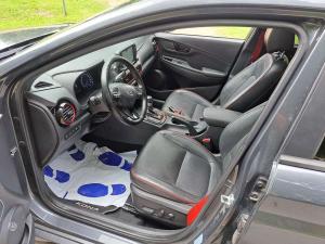 Grey Hyundai Kona 2019 in Taurage, with an engine capacity of 1.60 L and mileage of 193 thousand km for 11499 €, photo 10 on AUTOMOTO.COM.LV