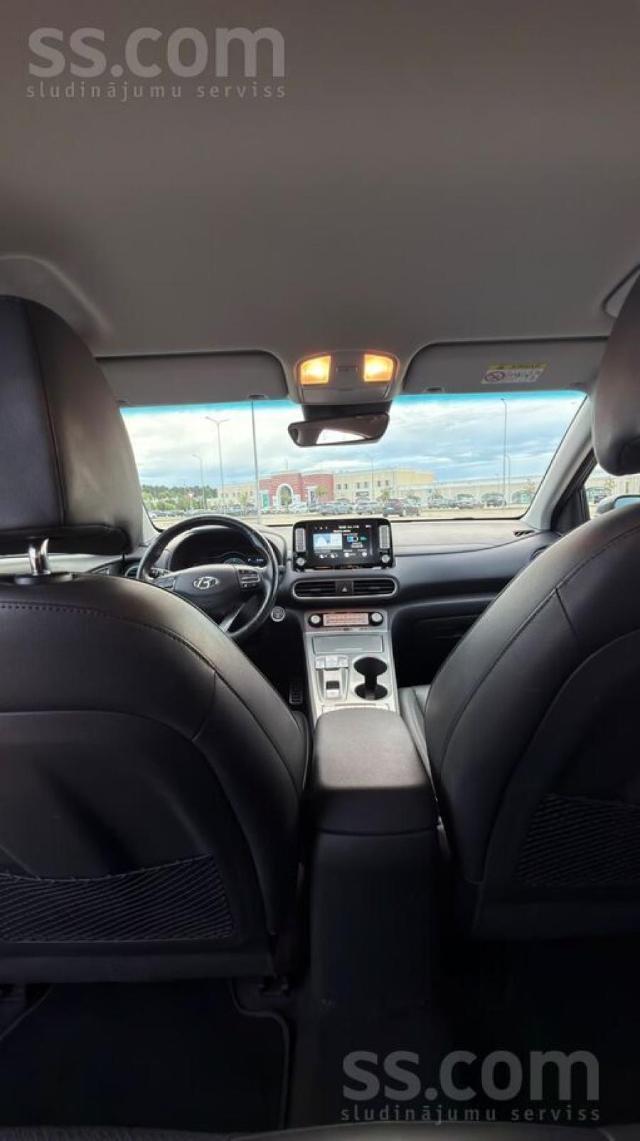 Grey Hyundai Kona 2019 in Riga, with an engine capacity of 0.00 L and mileage of 150 thousand km for 17200 €, photo 19 on AUTOMOTO.COM.LV