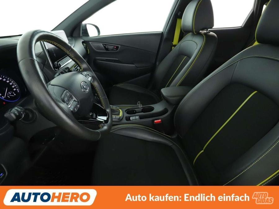 Grey Hyundai Kona 2020 in Kaunas, with an engine capacity of 1.60 L and mileage of 13 thousand km for 22112 €, photo 10 on AUTOMOTO.COM.LV