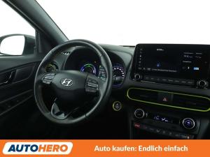 Grey Hyundai Kona 2020 in Kaunas, with an engine capacity of 1.60 L and mileage of 13 thousand km for 22112 €, photo 13 on AUTOMOTO.COM.LV