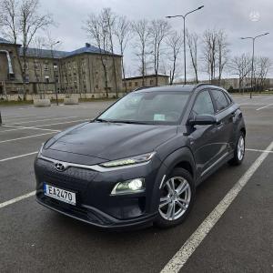 Pelēks Hyundai Kona 2020 Ukmergė, ar dzinēja tilpumu 0.00 L un nobraukumu 83 tūkst. km par 18490 €, foto  vietnē AUTOMOTO.COM.LV