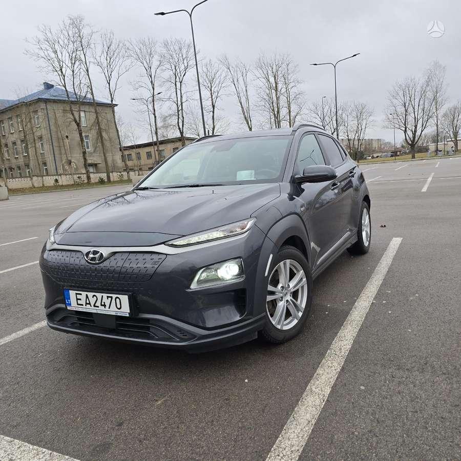Grey Hyundai Kona 2020 in Ukmerge, with an engine capacity of 0.00 L and mileage of 83 thousand km for 18490 €, photo 6 on AUTOMOTO.COM.LV