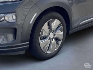 Grey Hyundai Kona 2020 in Kaunas, with an engine capacity of 0.00 L and mileage of 35 thousand km for 23214 €, photo 7 on AUTOMOTO.COM.LV