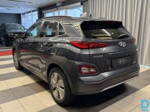 Pelēks Hyundai Kona 2020 Mārupe, ar dzinēja tilpumu 0.00 L un nobraukumu 98 tūkst. km par 15990 €, foto 2 vietnē AUTOMOTO.COM.LV