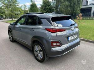 Pelēks Hyundai Kona 2020 Viļņa, ar dzinēja tilpumu 0.00 L un nobraukumu 85 tūkst. km par 19800 €, foto 4 vietnē AUTOMOTO.COM.LV