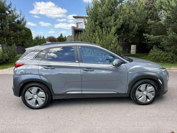 Pelēks Hyundai Kona 2020 Viļņa, ar dzinēja tilpumu 0.00 L un nobraukumu 85 tūkst. km par 19800 €, foto 6 vietnē AUTOMOTO.COM.LV