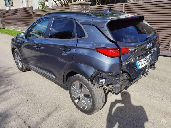 Pelēks Hyundai Kona 2020 Kauņa, ar dzinēja tilpumu 0.00 L un nobraukumu 156 tūkst. km par 8600 €, foto 7 vietnē AUTOMOTO.COM.LV