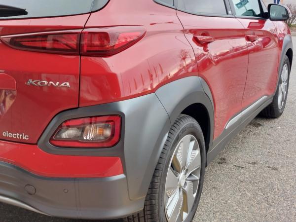 Pelēks Hyundai Kona 2020 Rīga, ar dzinēja tilpumu 0.00 L un nobraukumu 70 tūkst. km par 14500 €, foto 7 vietnē AUTOMOTO.COM.LV
