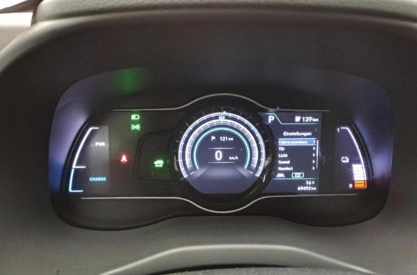 Pelēks Hyundai Kona 2020 Rīga, ar dzinēja tilpumu 0.00 L un nobraukumu 70 tūkst. km par 14500 €, foto 10 vietnē AUTOMOTO.COM.LV
