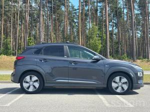 Pelēks Hyundai Kona 2020 Jūrmala, ar dzinēja tilpumu 1.60 L un nobraukumu 82 tūkst. km par 22200 €, foto 6 vietnē AUTOMOTO.COM.LV