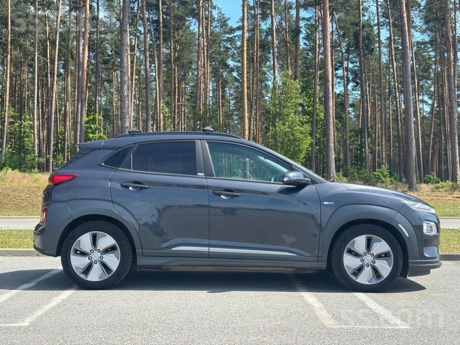 Pelēks Hyundai Kona 2020 Jūrmala, ar dzinēja tilpumu 1.60 L un nobraukumu 82 tūkst. km par 22200 €, foto 6 vietnē AUTOMOTO.COM.LV