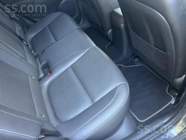 Grey Hyundai Kona 2020 in Jurmala, with an engine capacity of 1.60 L and mileage of 82 thousand km for 22200 €, photo 10 on AUTOMOTO.COM.LV