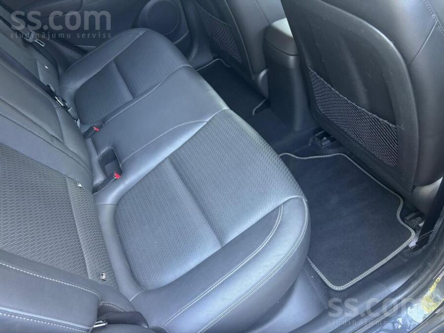 Pelēks Hyundai Kona 2020 Jūrmala, ar dzinēja tilpumu 1.60 L un nobraukumu 82 tūkst. km par 22200 €, foto 11 vietnē AUTOMOTO.COM.LV
