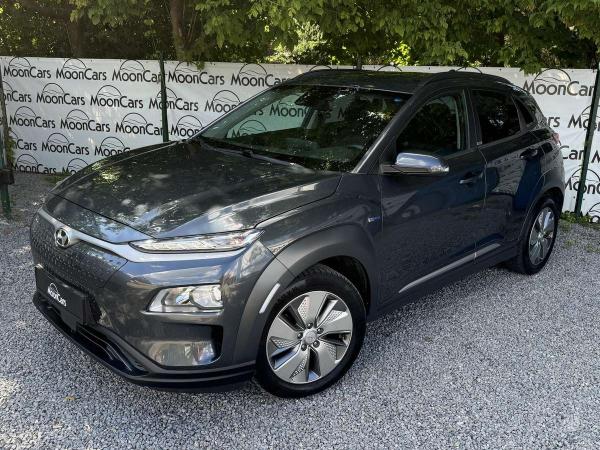 Grey Hyundai Kona 2020 in Vilnius, with an engine capacity of 0.00 L and mileage of 73 thousand km for 15300 €, photo 1 on AUTOMOTO.COM.LV