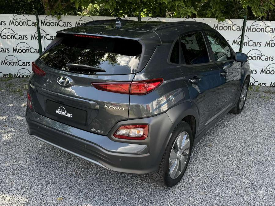 Grey Hyundai Kona 2020 in Vilnius, with an engine capacity of 0.00 L and mileage of 73 thousand km for 15300 €, photo 7 on AUTOMOTO.COM.LV