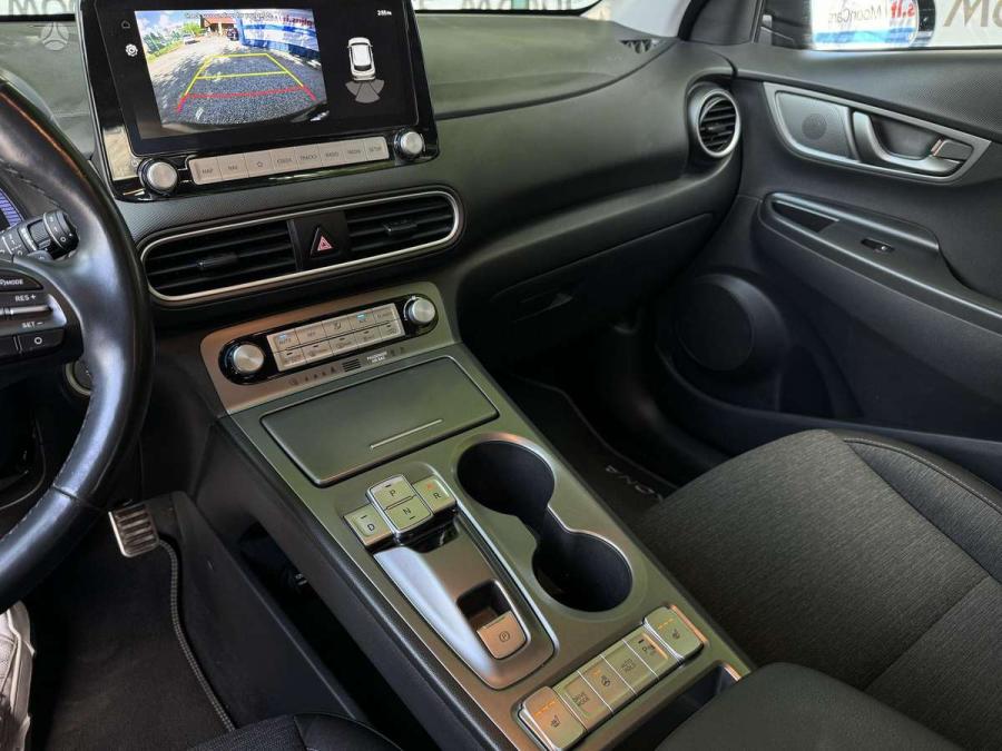 Grey Hyundai Kona 2020 in Vilnius, with an engine capacity of 0.00 L and mileage of 73 thousand km for 15300 €, photo 17 on AUTOMOTO.COM.LV