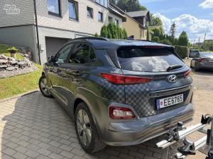 Pelēks Hyundai Kona 2020 Viļņa, ar dzinēja tilpumu 0.00 L un nobraukumu 191 tūkst. km par 13000 €, foto 5 vietnē AUTOMOTO.COM.LV