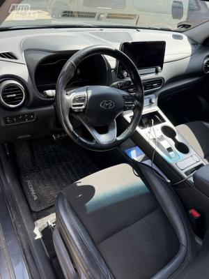 Pelēks Hyundai Kona 2020 Viļņa, ar dzinēja tilpumu 0.00 L un nobraukumu 191 tūkst. km par 13000 €, foto 7 vietnē AUTOMOTO.COM.LV