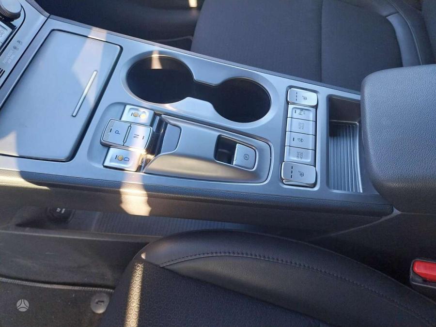 Pelēks Hyundai Kona 2020 Kauņa, ar dzinēja tilpumu 0.00 L un nobraukumu 70 tūkst. km par 15000 €, foto 17 vietnē AUTOMOTO.COM.LV