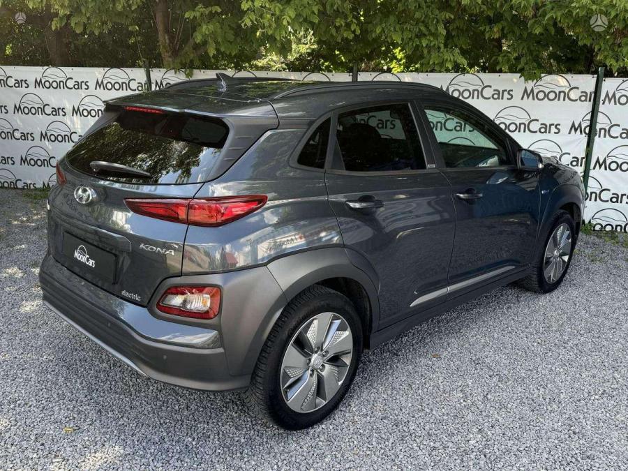 Pelēks Hyundai Kona 2020 Viļņa, ar dzinēja tilpumu 0.00 L un nobraukumu 73 tūkst. km par 14200 €, foto 6 vietnē AUTOMOTO.COM.LV