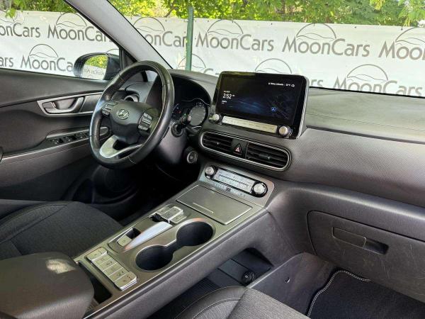 Pelēks Hyundai Kona 2020 Viļņa, ar dzinēja tilpumu 0.00 L un nobraukumu 73 tūkst. km par 14200 €, foto 10 vietnē AUTOMOTO.COM.LV