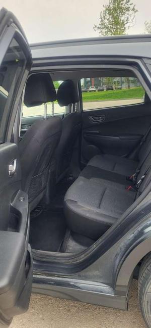 Grey Hyundai Kona 2020 in Siauliai, with an engine capacity of 0.00 L and mileage of 73 thousand km for 13600 €, photo 10 on AUTOMOTO.COM.LV